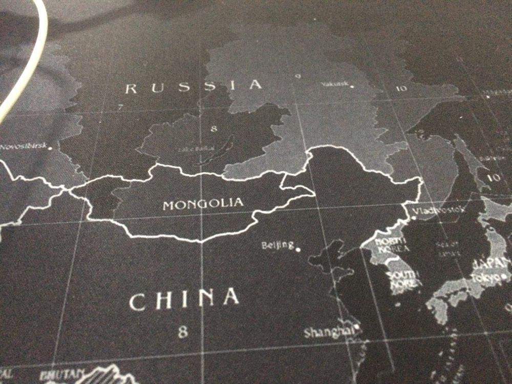 Gigantic Atlas Mouse Mat - Fanduco